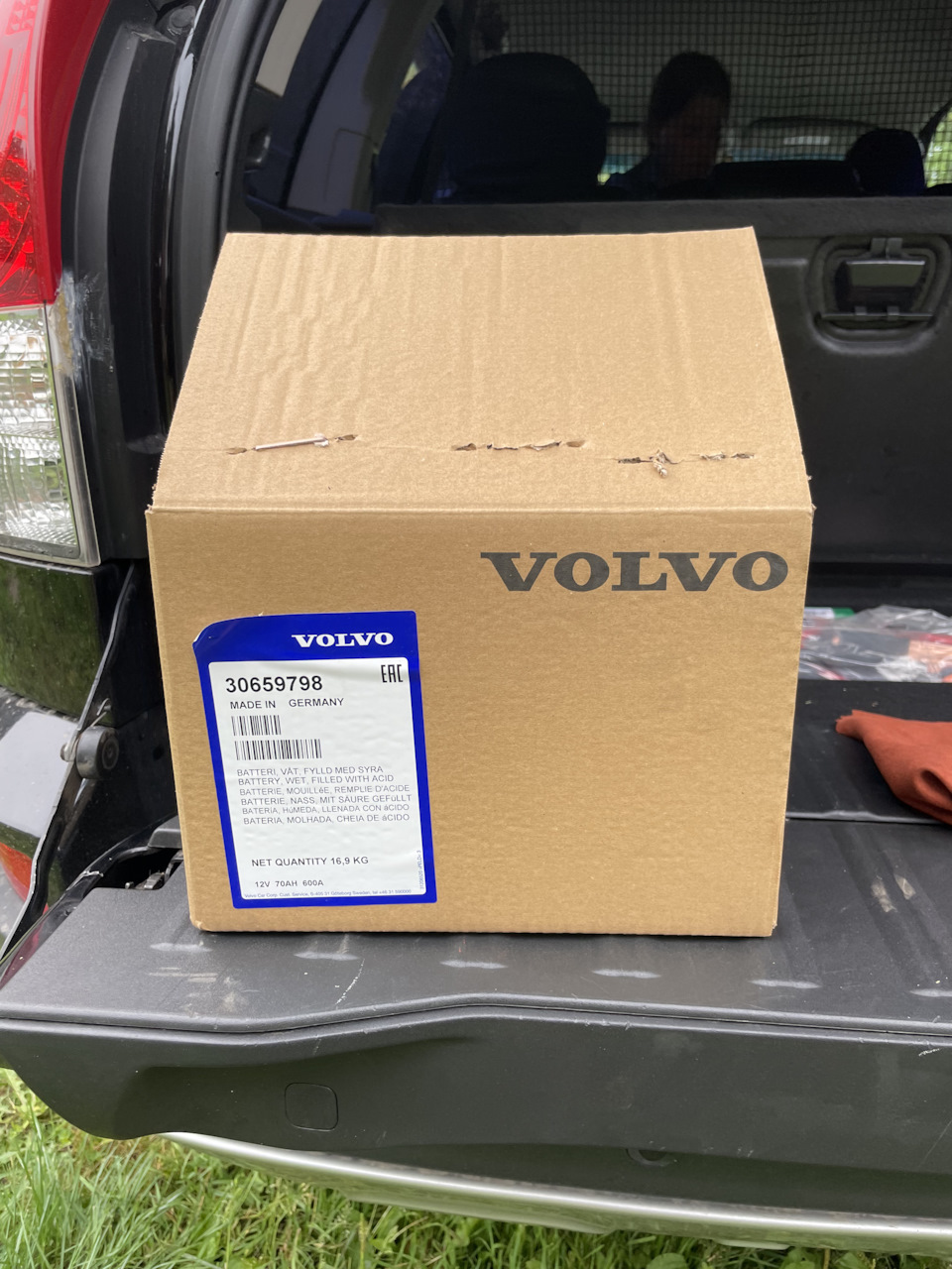 Замена АКБ — Volvo XC90 (1G), 2,5 л, 2010 года | электроника | DRIVE2