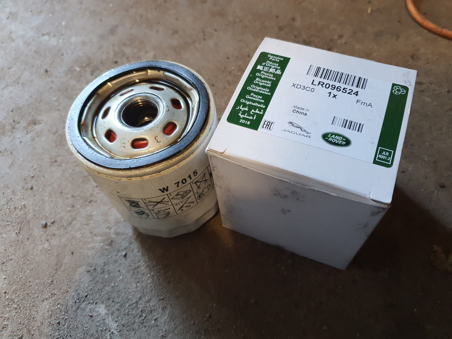 ТО замена масла и фильтров — Land Rover Range Rover Evoque (1G), 2 л ...