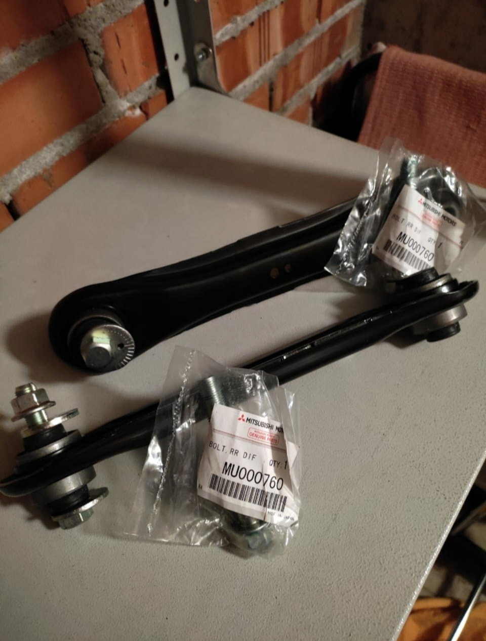 Про запас. Да. — Mitsubishi Outlander (3G), 2 л, 2013 года | запчасти ...