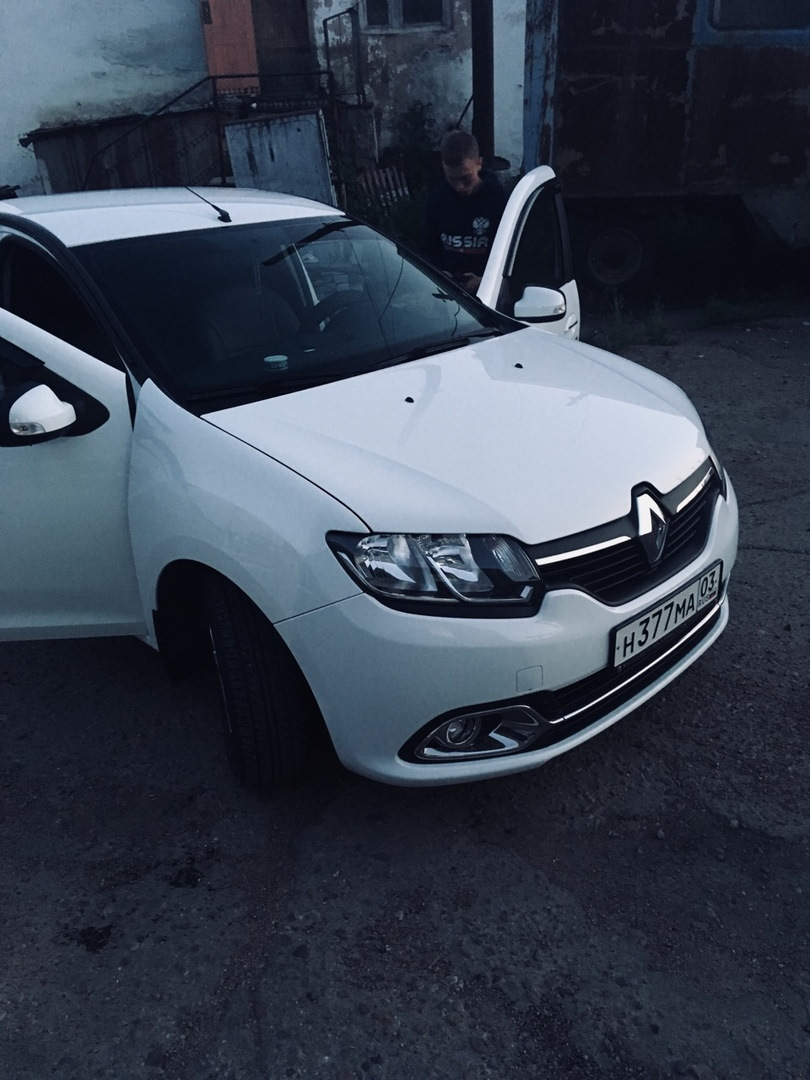 фары — Renault Logan (2G), 1,6 л, 2014 года | аксессуары | DRIVE2