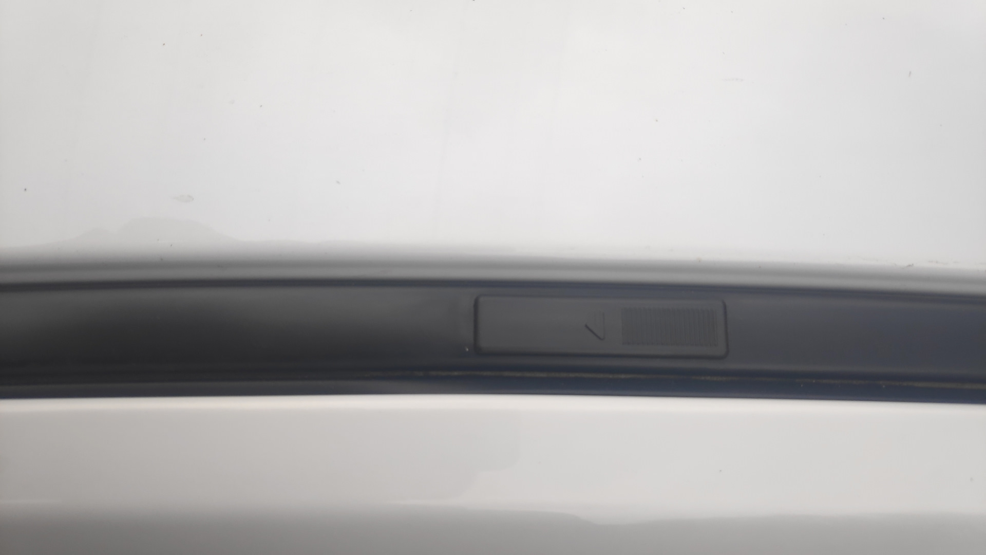 Заглушка на рейлинг — Mazda 3 (2G) BL, 1,6 л, 2012 года | кузовной ...