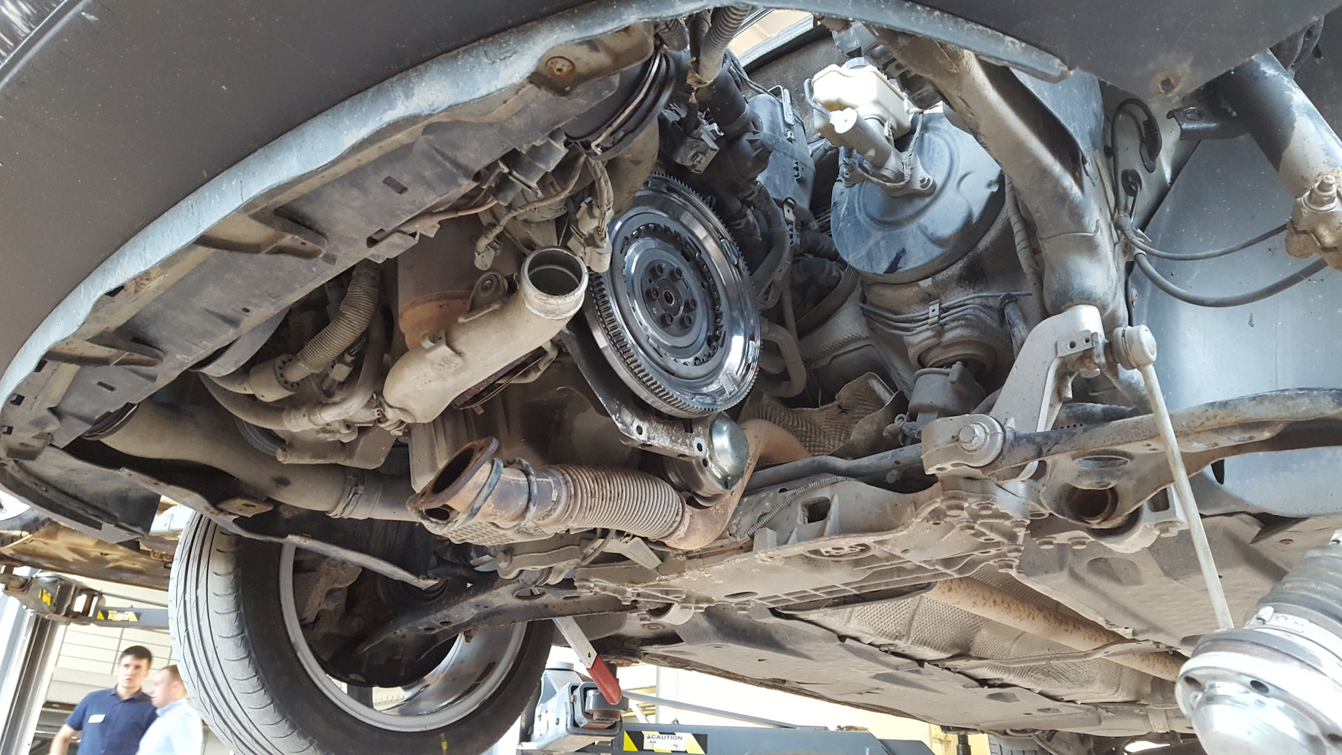 Выбивает предохранитель "+" после замка зажигания — Renault Laguna I, 1 ...
