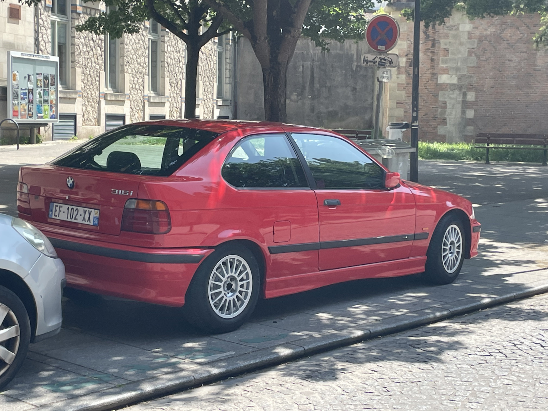BMW 316 E36 Compact M Hellrot — DRIVE2