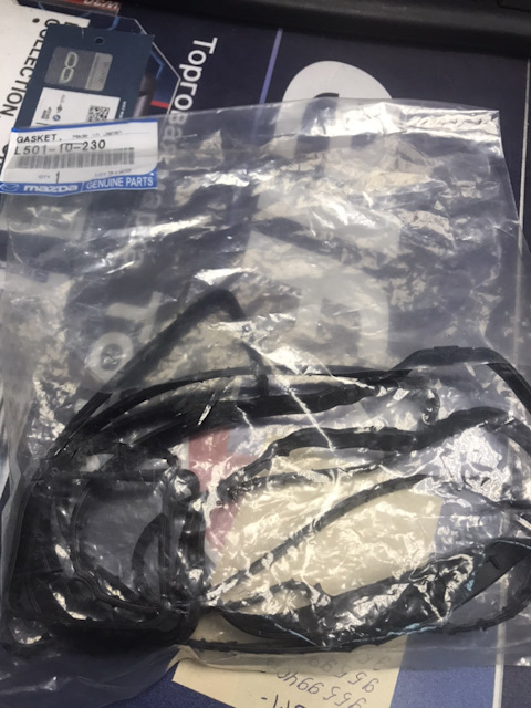 L50110230 ПРОКЛАДКА КЛАПАННОЙ КРЫШКИ MAZDA | Запчасти на DRIVE2