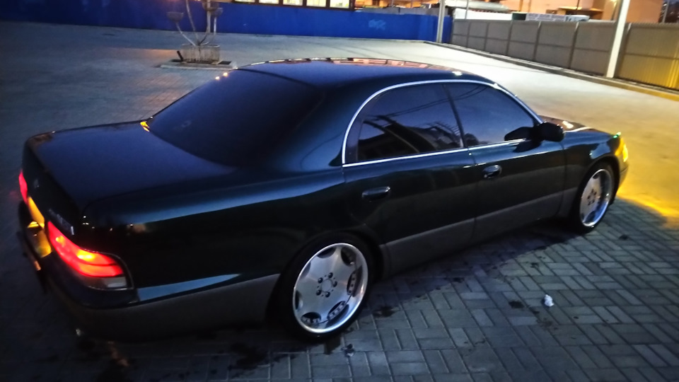 supercharger видео — Toyota Crown Majesta (S140), 4 л, 1992 года | видео | DRIVE2