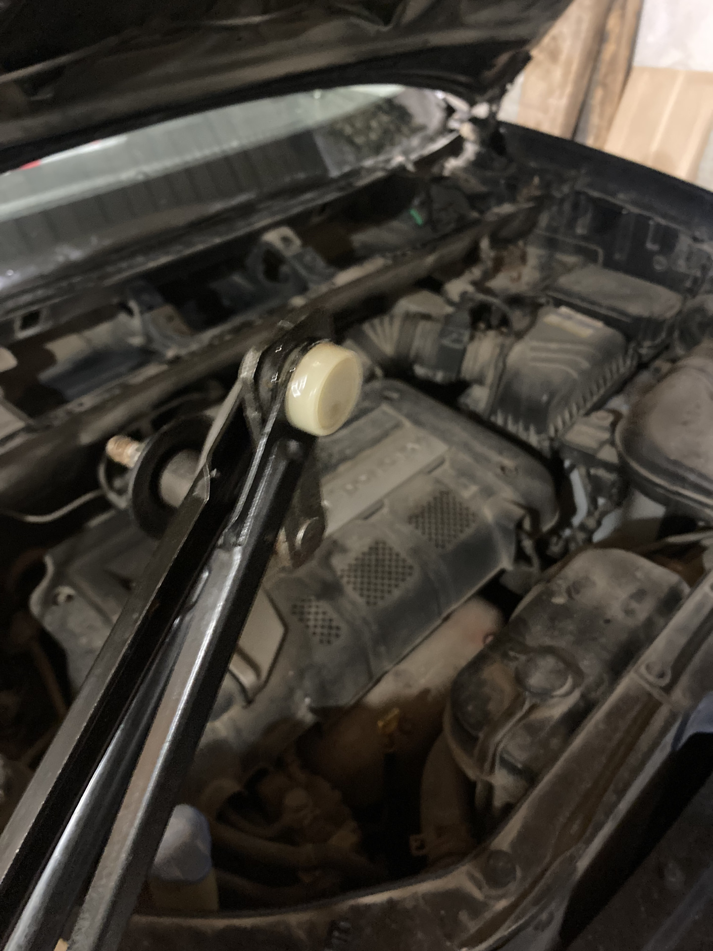 Ремонт втулки трапеции стеклоочестителя — Hyundai Tucson (JM), 2 л ...