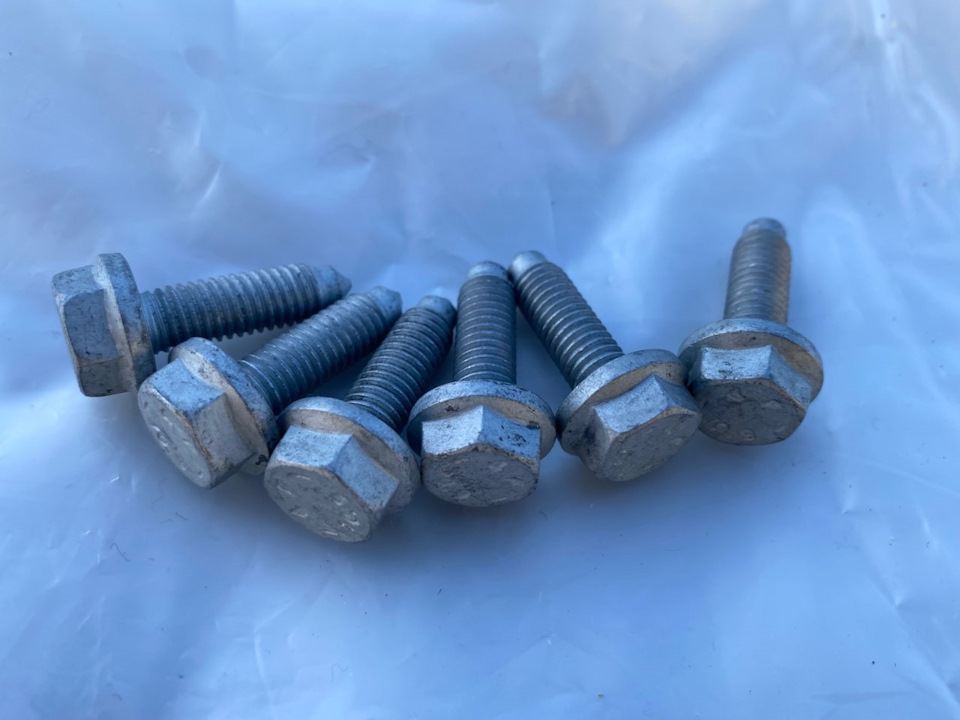 N10127707 Болт (M8х26) / VAG | Запчасти на DRIVE2