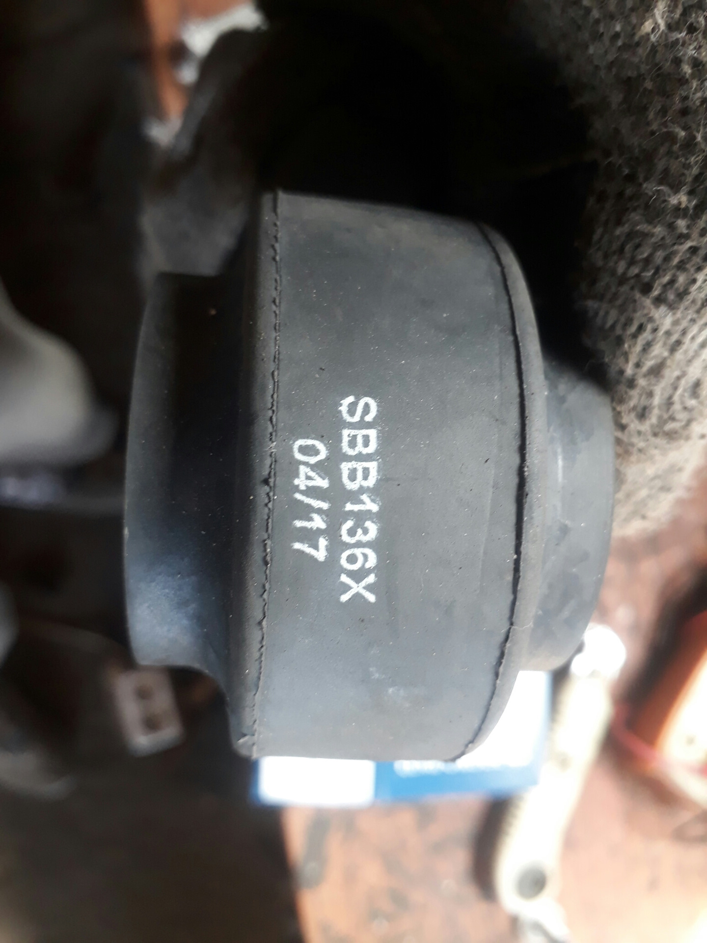 Втулка — Mercedes-Benz E-class (W124), 2,2 л., 1993 года | своими ...