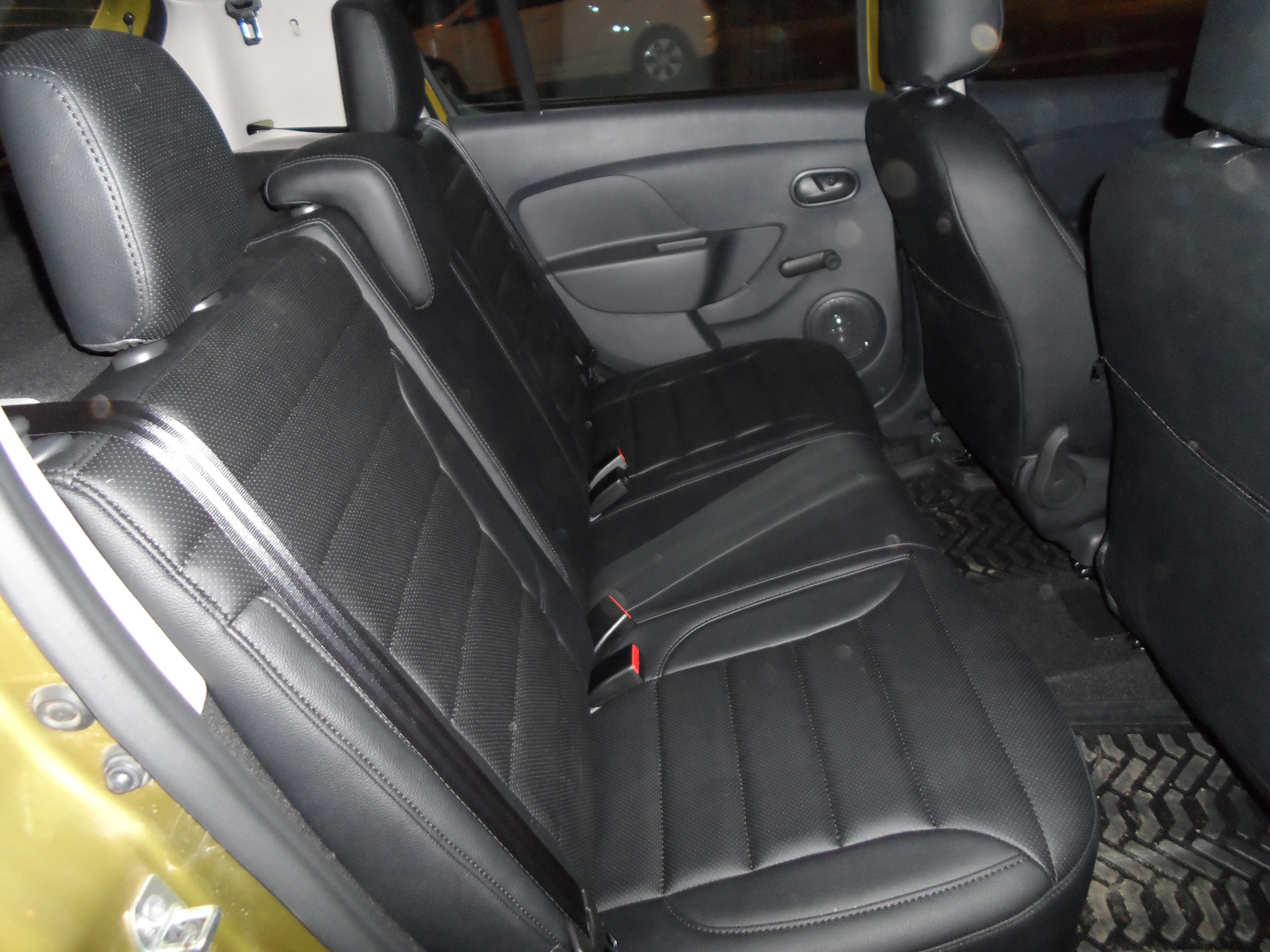 Чехлы Reno Sandero Stepway — DRIVE2