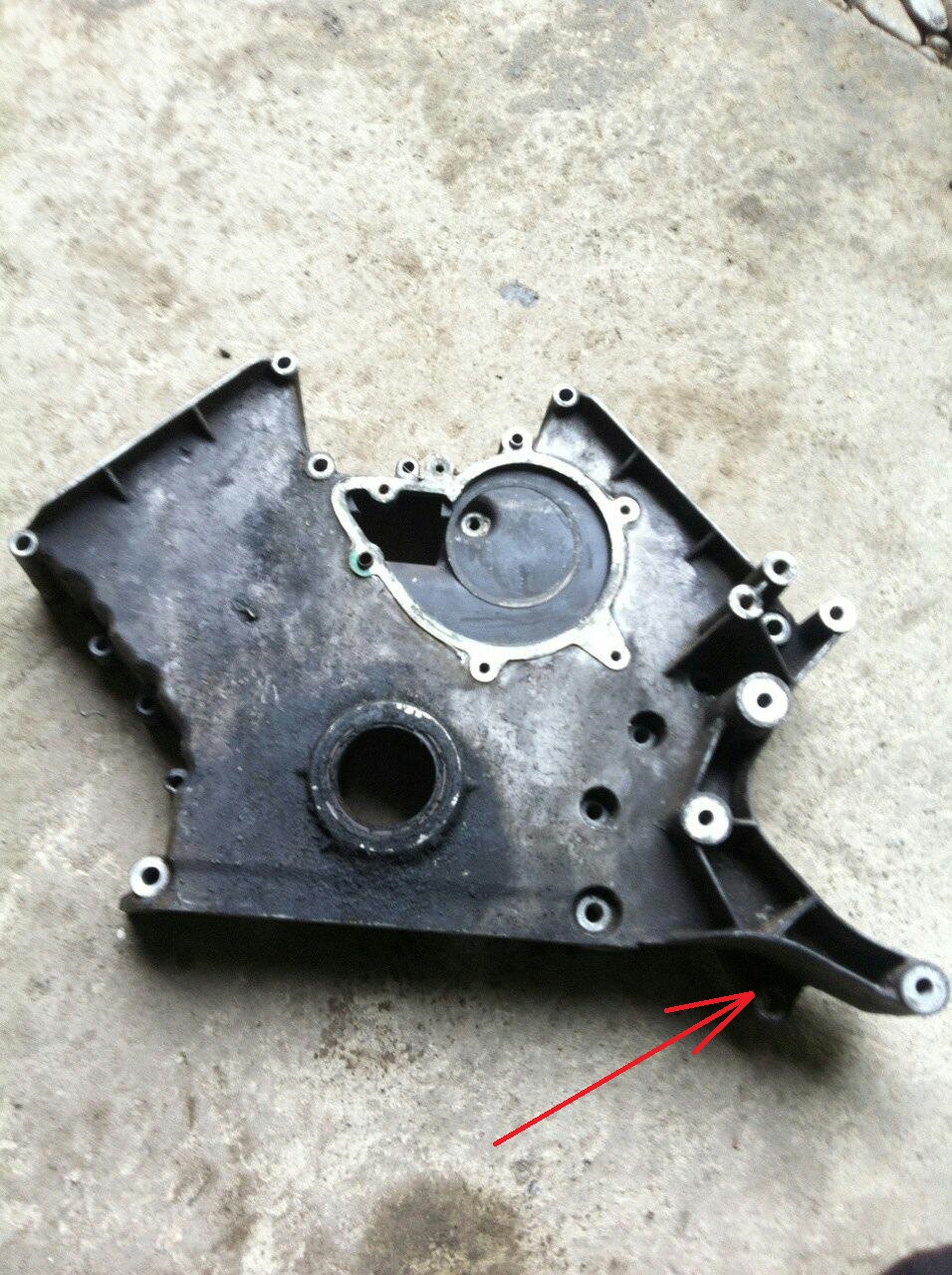 Крепление насоса ГУР М62 (третья опора) — BMW 5 series (E39), 4,4 л ...