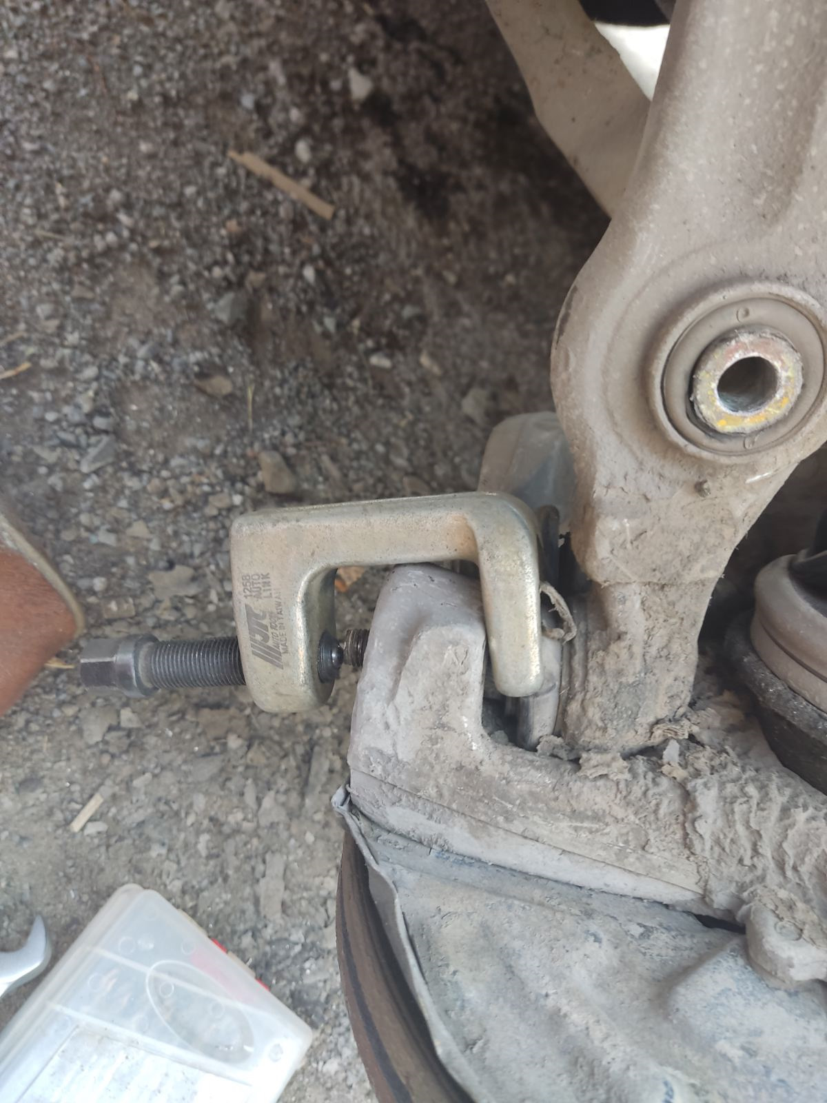 🔧Замена передних рычагов — Volkswagen Passat B5, 1,8 л, 2004 года ...