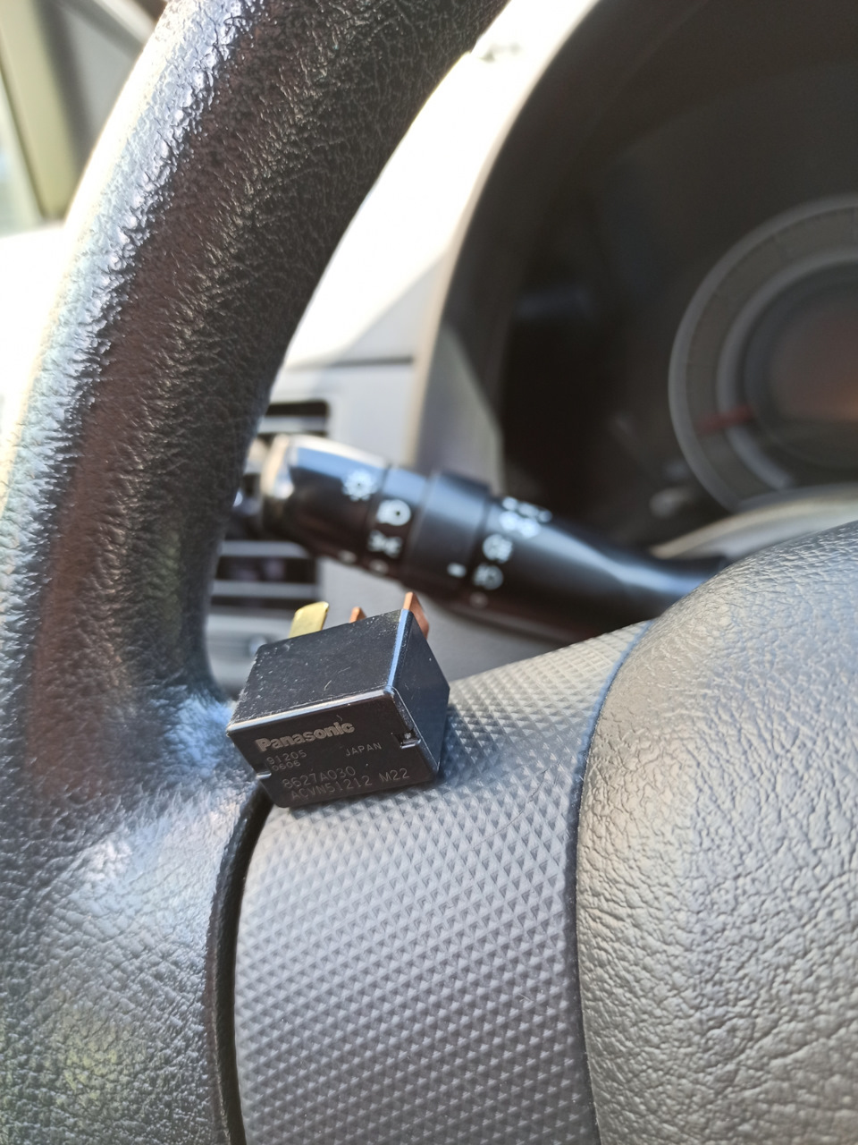 Установка оригинальных LED ПТФ Toyota 81210-48051 и 81220-48051 ...