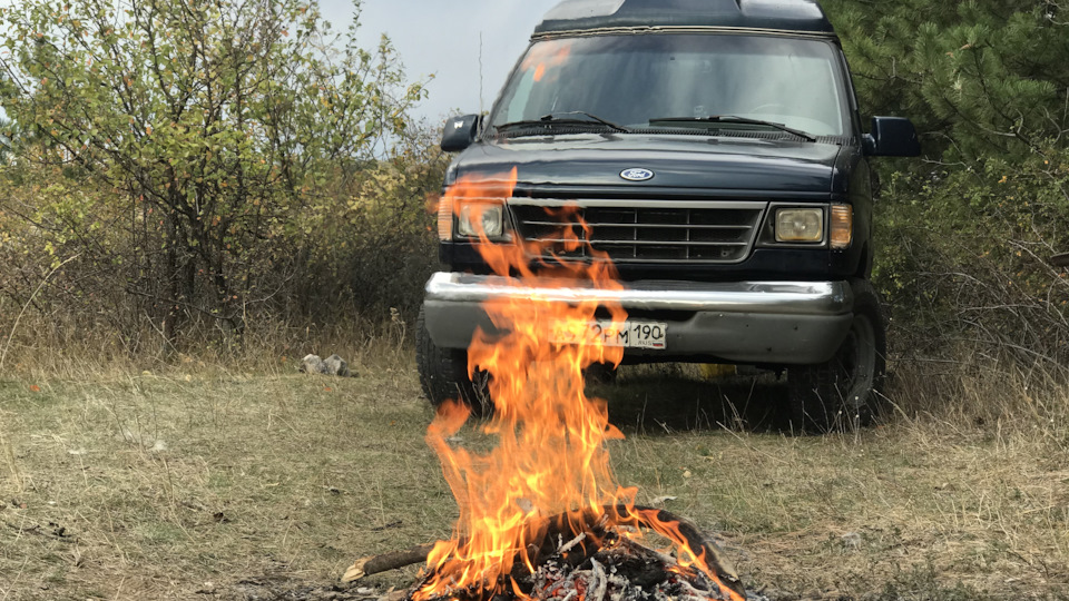 Ford E-Series (4G) 5.4 бензиновый 1996 | Кашалот на DRIVE2