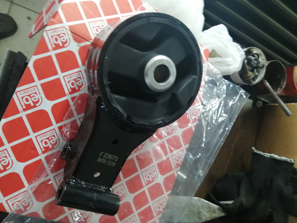 Замена Подушек ДВС, КПП и клаксоны — Opel Vectra C, 1,8 л, 2004 года ...