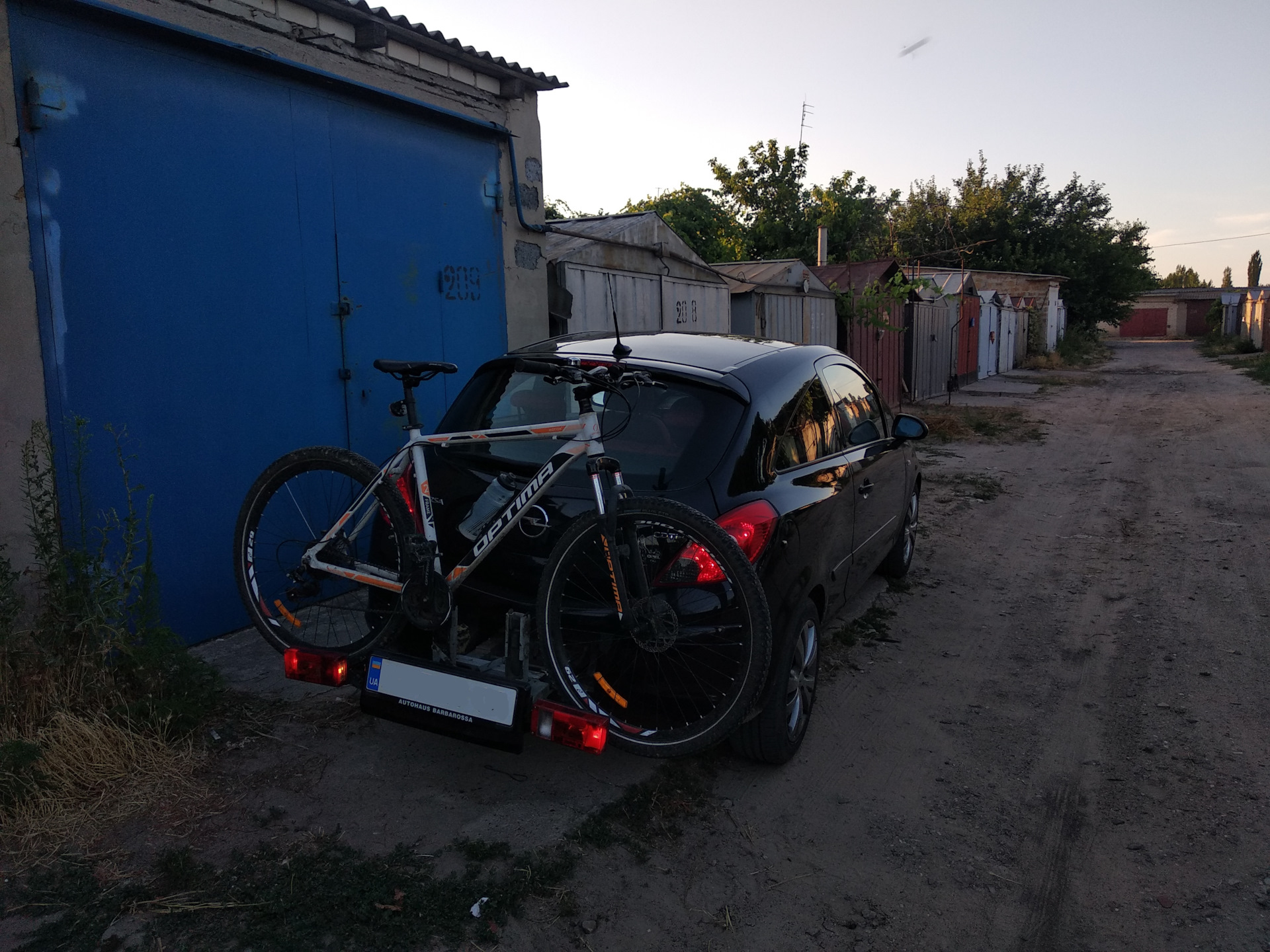 Извлёк велофаркоп — Opel Corsa D, 1,3 л, 2007 года | аксессуары | DRIVE2