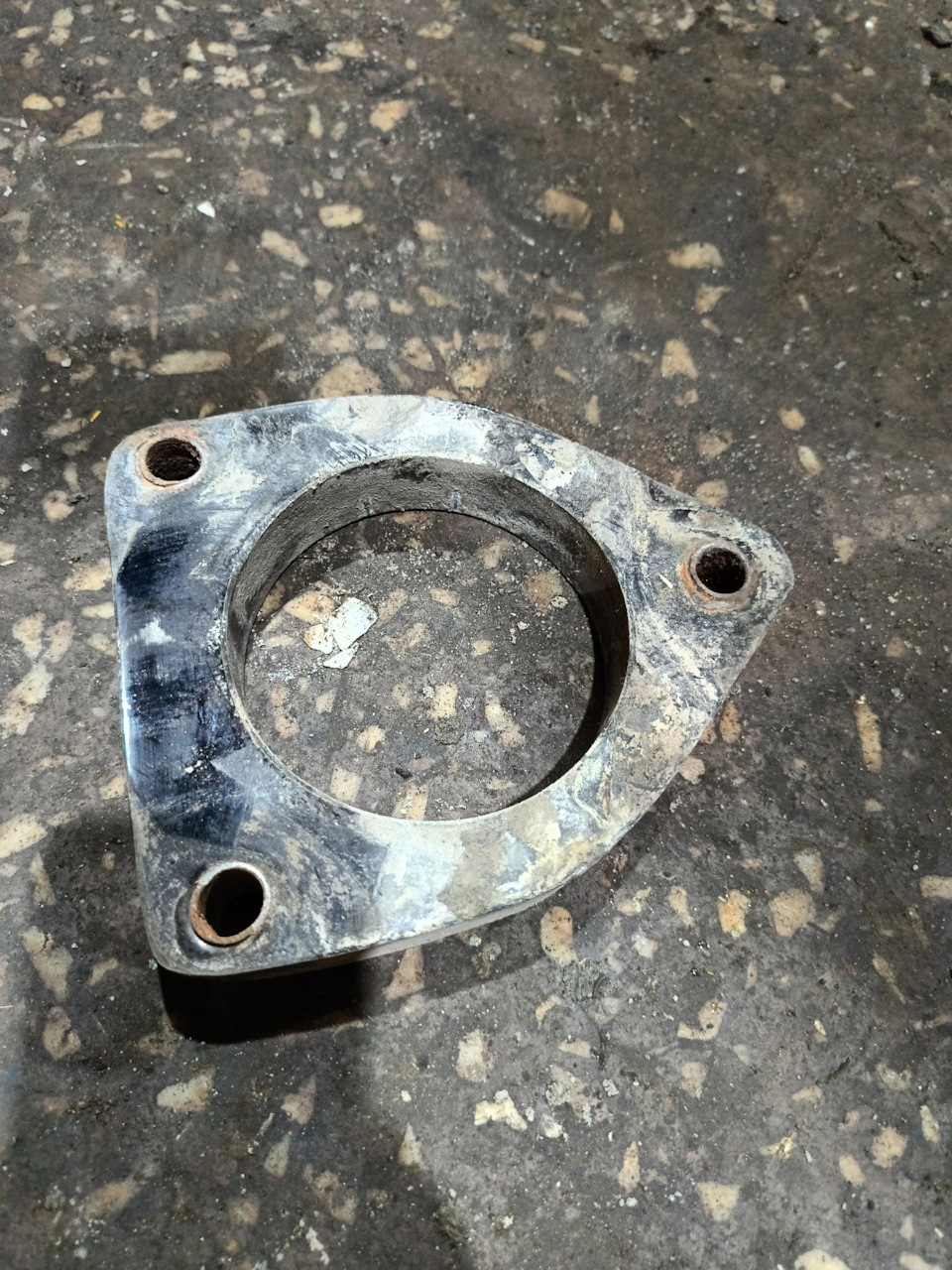 Замена передних амортизаторов, опор, подшипников, линек — Mercedes-Benz ...