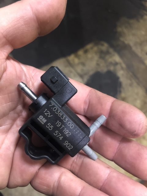 55574902 Электромагнитный клапан системы рециркуляции выхлопных газов ...