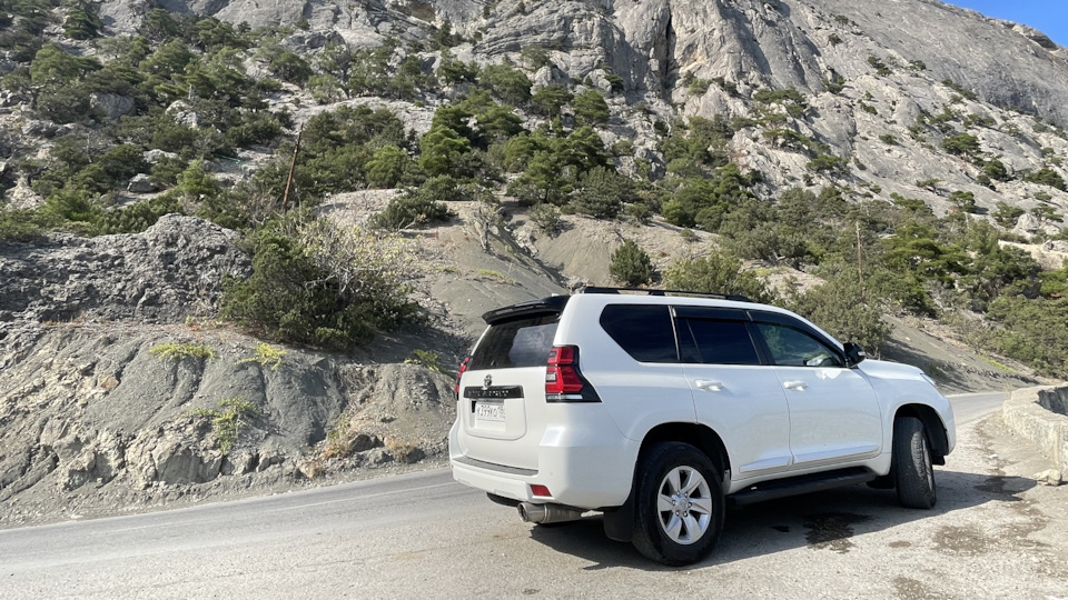 Toyota Land Cruiser Prado 150-series 2.7 бензиновый 2020 | LC 150 Pearl ...