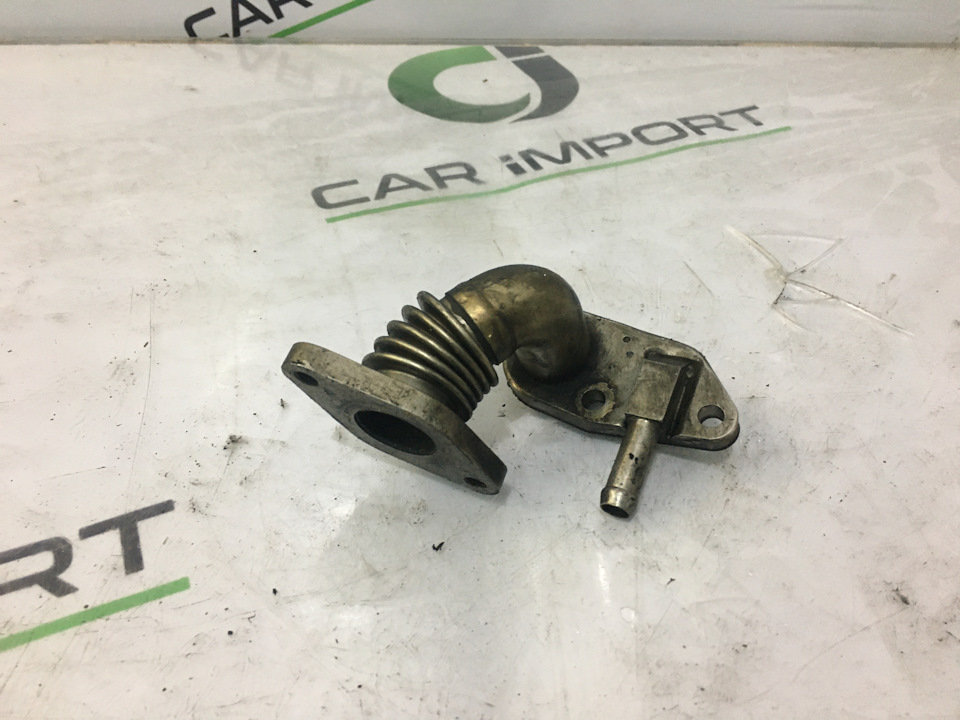 Мерседес Om628 Колено трубы клапан егр 628 A6281400003 — CAR-iMPORT на ...