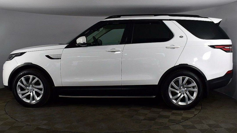 Land Rover Discovery V 3.0 дизельный 2018 | Fuji White D3.0 L462 HSE на ...