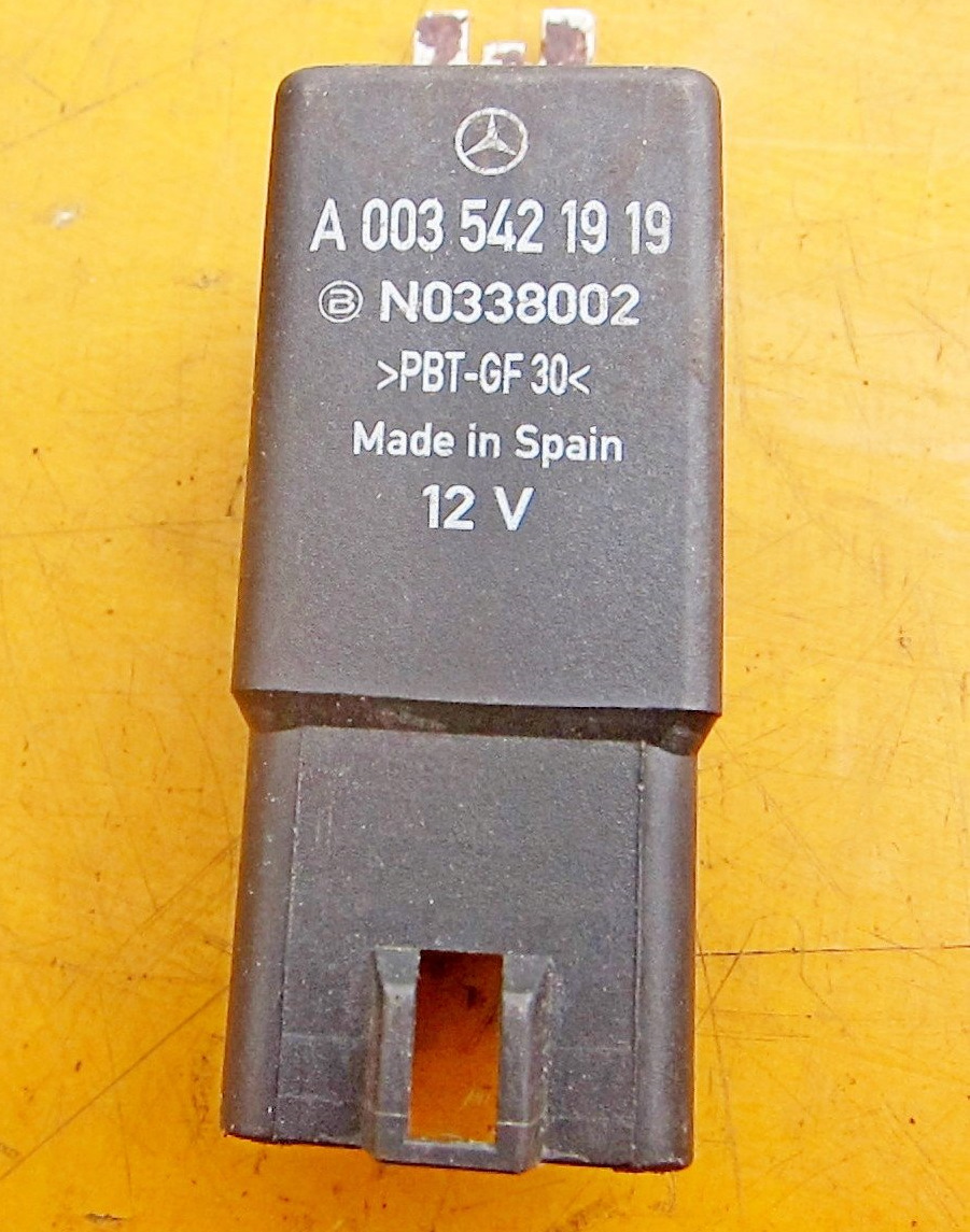 A0035421919 Реле Mercedes | Запчасти на DRIVE2