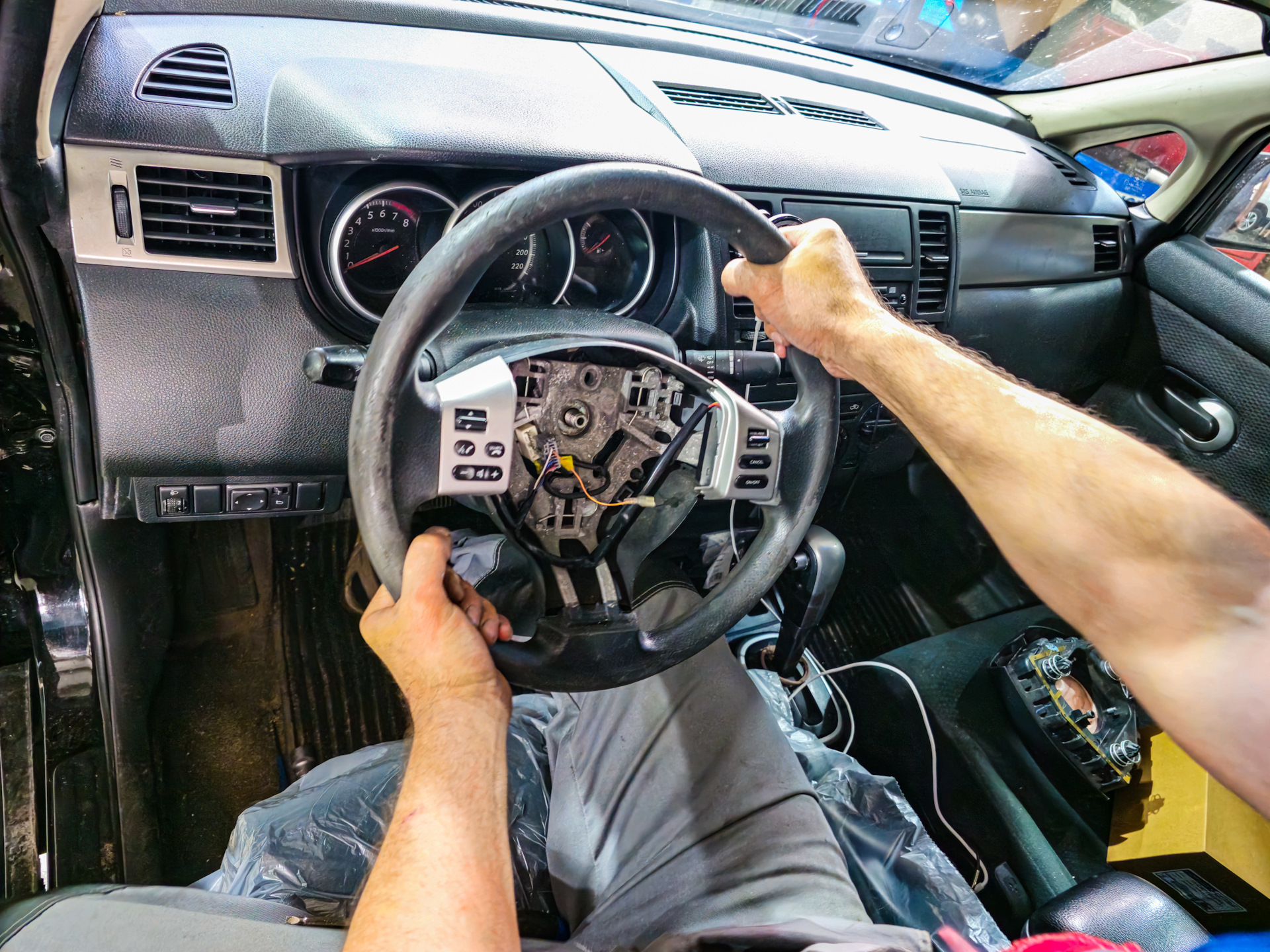 Подрулевой шлейф Ниссан ТИИДА — Nissan Tiida (1G), 1,6 л, 2011 года ...