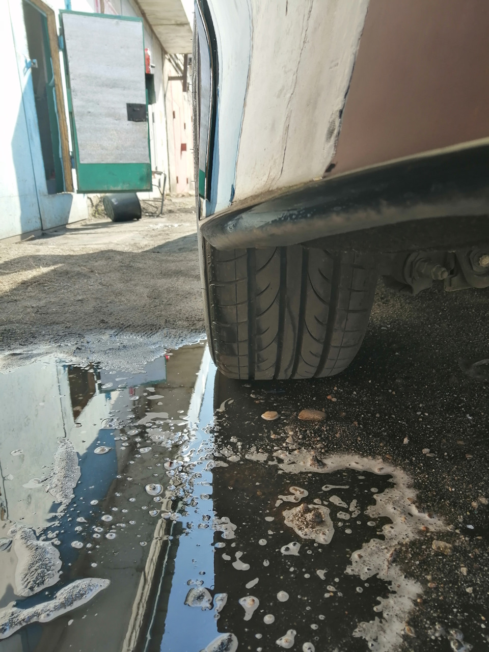 Проставки и "элероны" на пороги — Honda Jade, 1,5 л, 2015 года ...