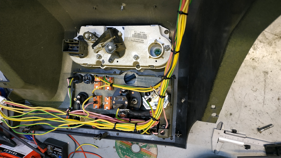 Nokian Hakkapeliitta R3 — KIA Stinger, 2 л, 2018 года | шины | DRIVE2