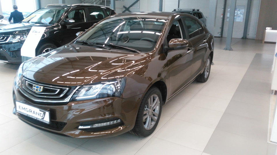 Ближний свет — Geely Emgrand 7, 1,8 л, 2019 года | поломка | DRIVE2