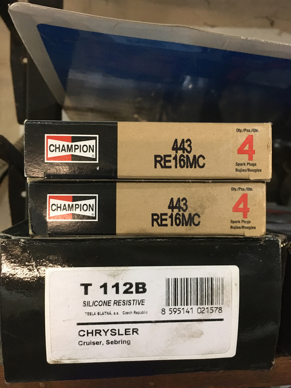 RE16MC Свеча зажигания 2.4 01- CHAMPION | Запчасти на DRIVE2