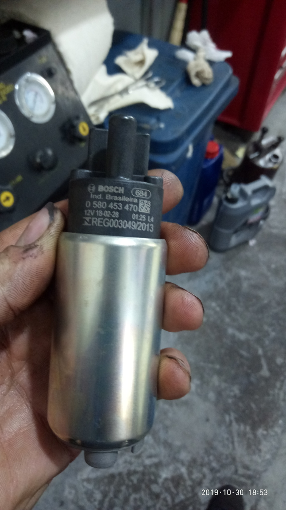 Замена бензонасоса — Subaru Legacy (BD/BG/BK), 2 л, 1996 года | своими ...