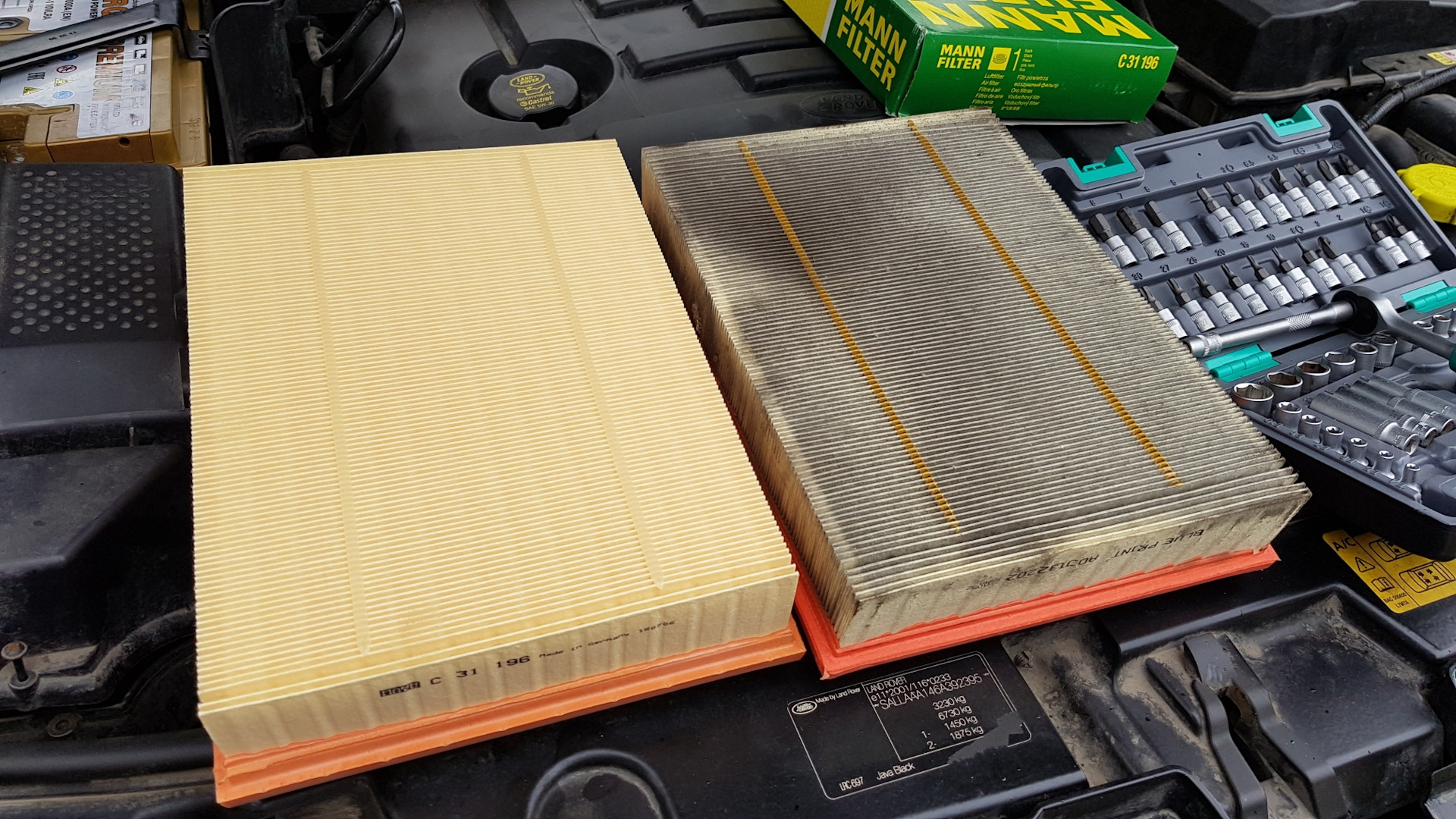 1. Гараж. Фильтры. — Land Rover Discovery III, 2,7 л, 2006 года ...