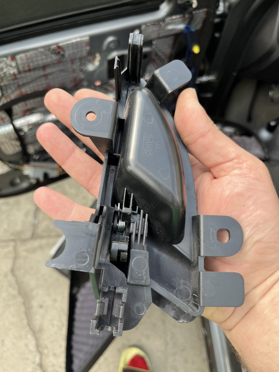 8450007744 Ручка передней двери внутренняя левая в сборе LADA ...