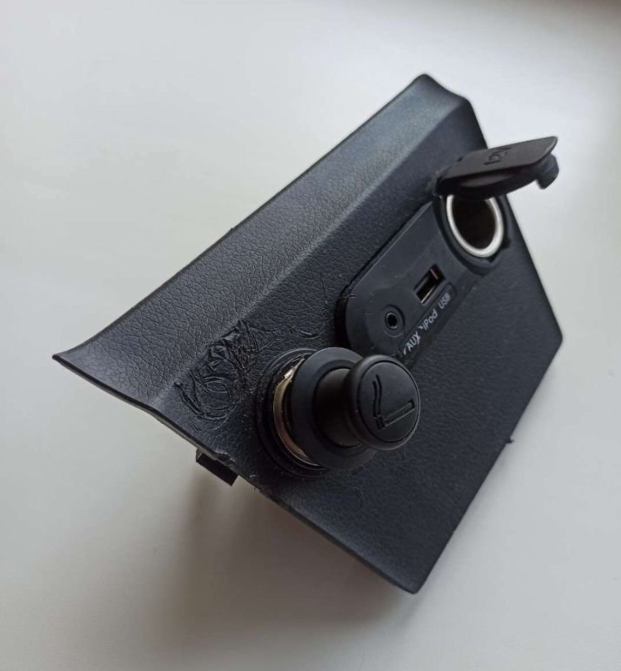 Блок USB/AUX KIA RIO 3 — KIA Rio (3G), 1,4 л, 2012 года | своими руками ...