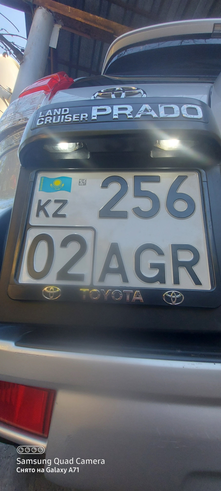 Лампы в габариты MTF. — Toyota Land Cruiser Prado 150-series, 3 л, 2013 ...