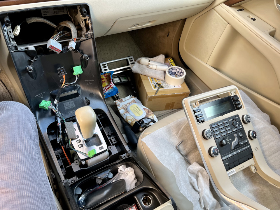 0️⃣2️⃣8️⃣ Новая шторка + полировка панели климата — Volvo S80 (2G), 2,5 ...