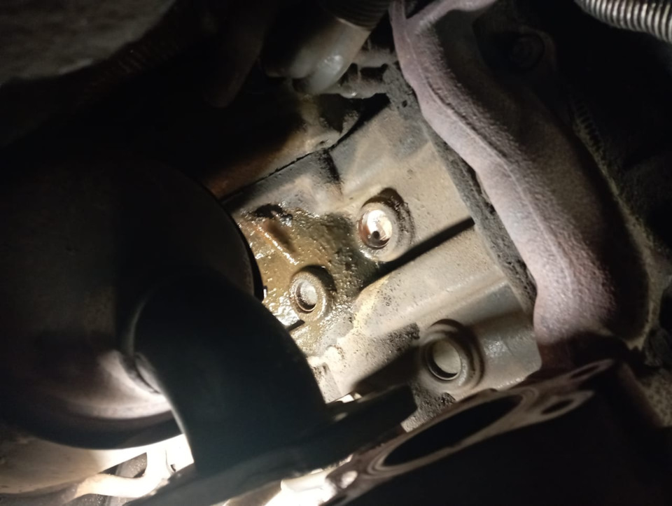 Заглушка блока цилиндров Додж нитро — Dodge Nitro, 2,8 л, 2007 года ...