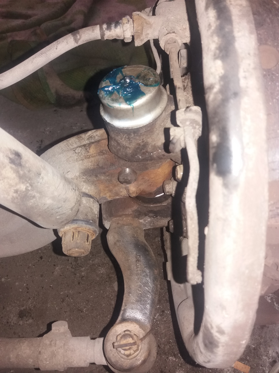 Шкворня + подшипники ступицы pr — Hyundai HD 72, 3,6 л, 2004 года ...