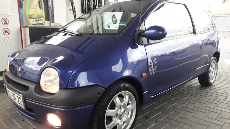 Renault Twingo I 1.2 бензиновый 2002 | на DRIVE2