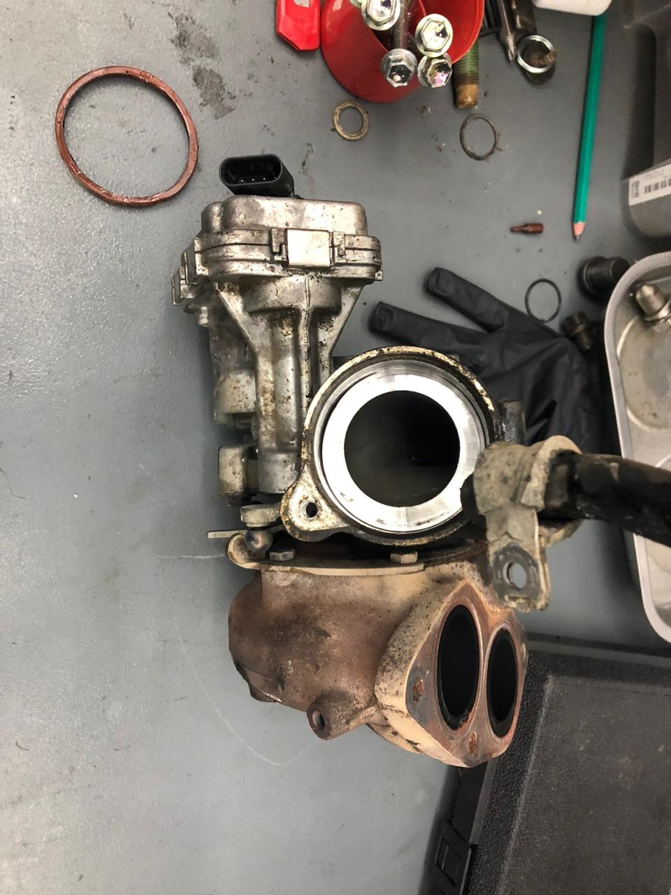 Визг турбины — BMW X5 (E70), 3 л, 2012 года | визит на сервис | DRIVE2