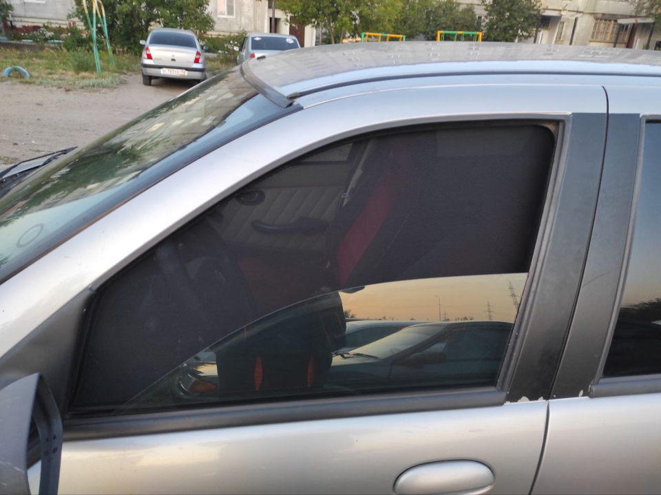 Сетки на передние стекла — FIAT Albea, 1,4 л, 2008 года | аксессуары ...