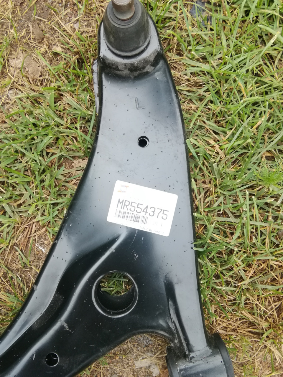 MR554375 Шаровая опора Mitsubishi | Запчасти на DRIVE2