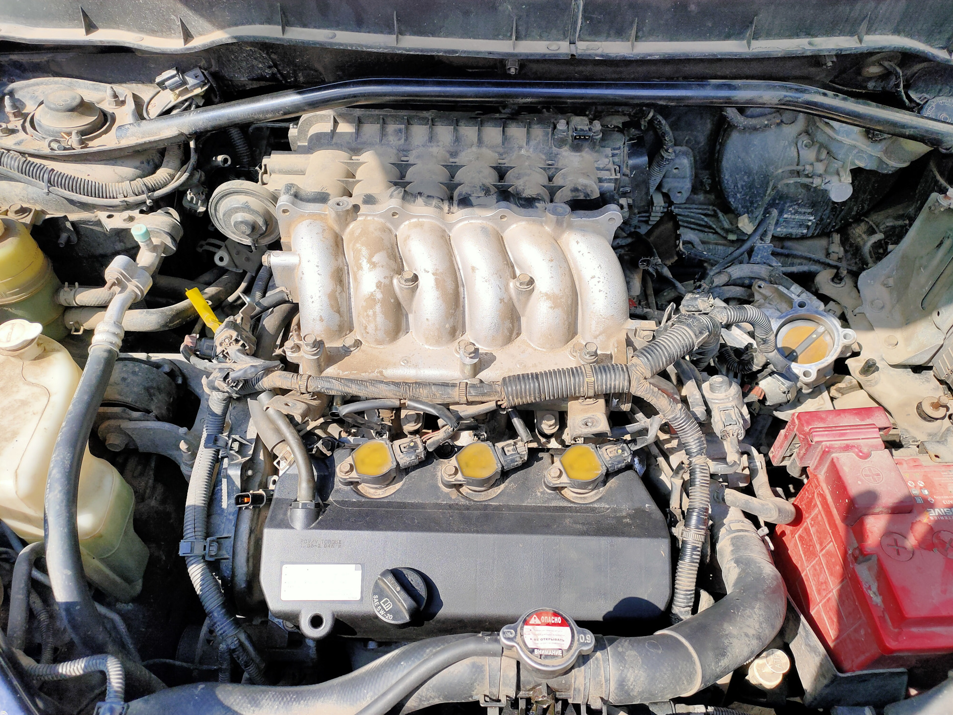 Замена уплотнительных резинок клапанных крышек — Mitsubishi Outlander ...