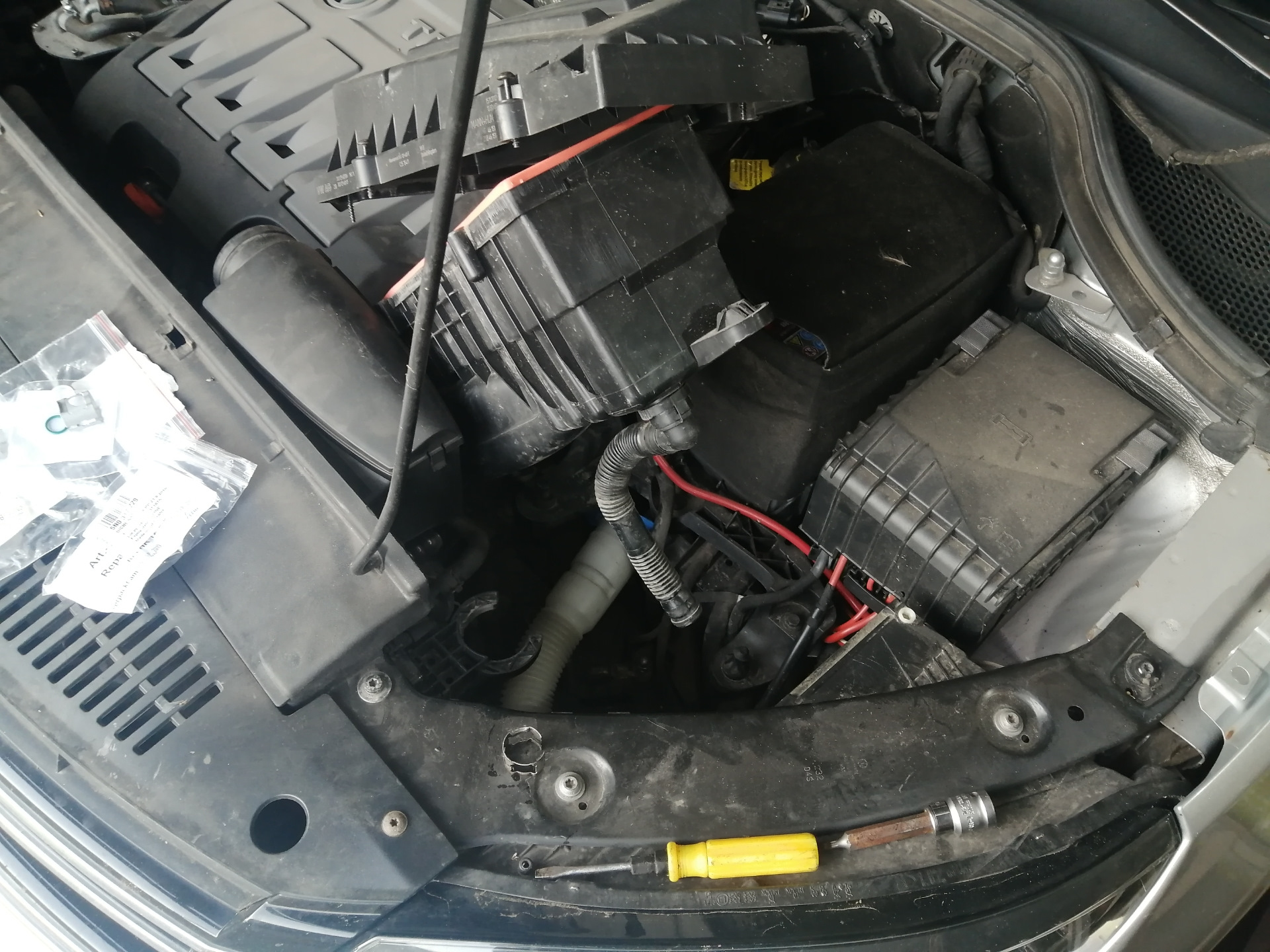 Замена масла акпп, антискрип подрамника, колечки радиатора акпп ...