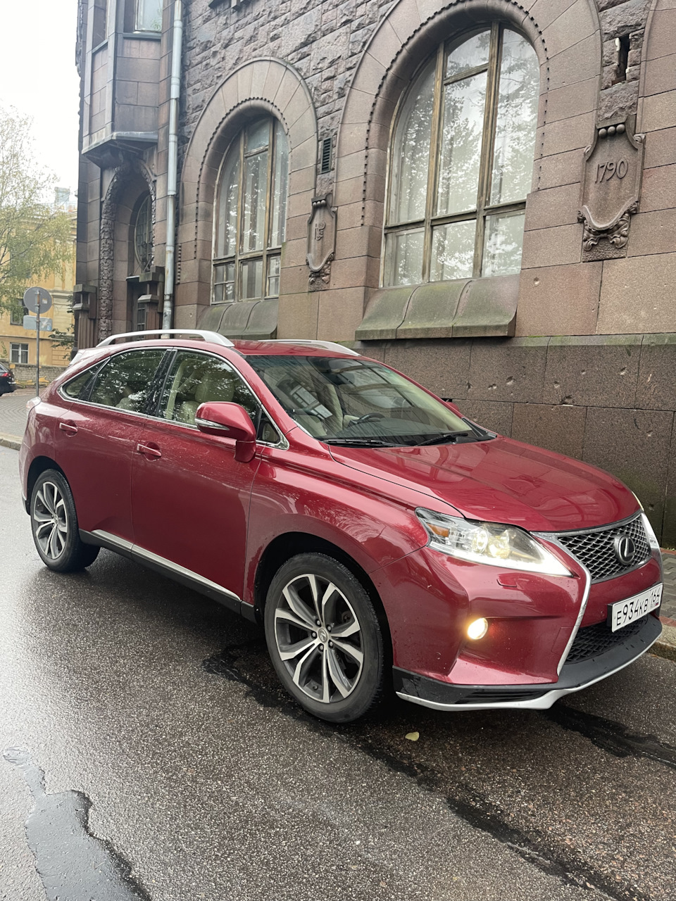 Итоговой внешний вид. Накладка на задний бампер — Lexus RX (3G), 3,5 л, 2010 года | тюнинг | DRIVE2