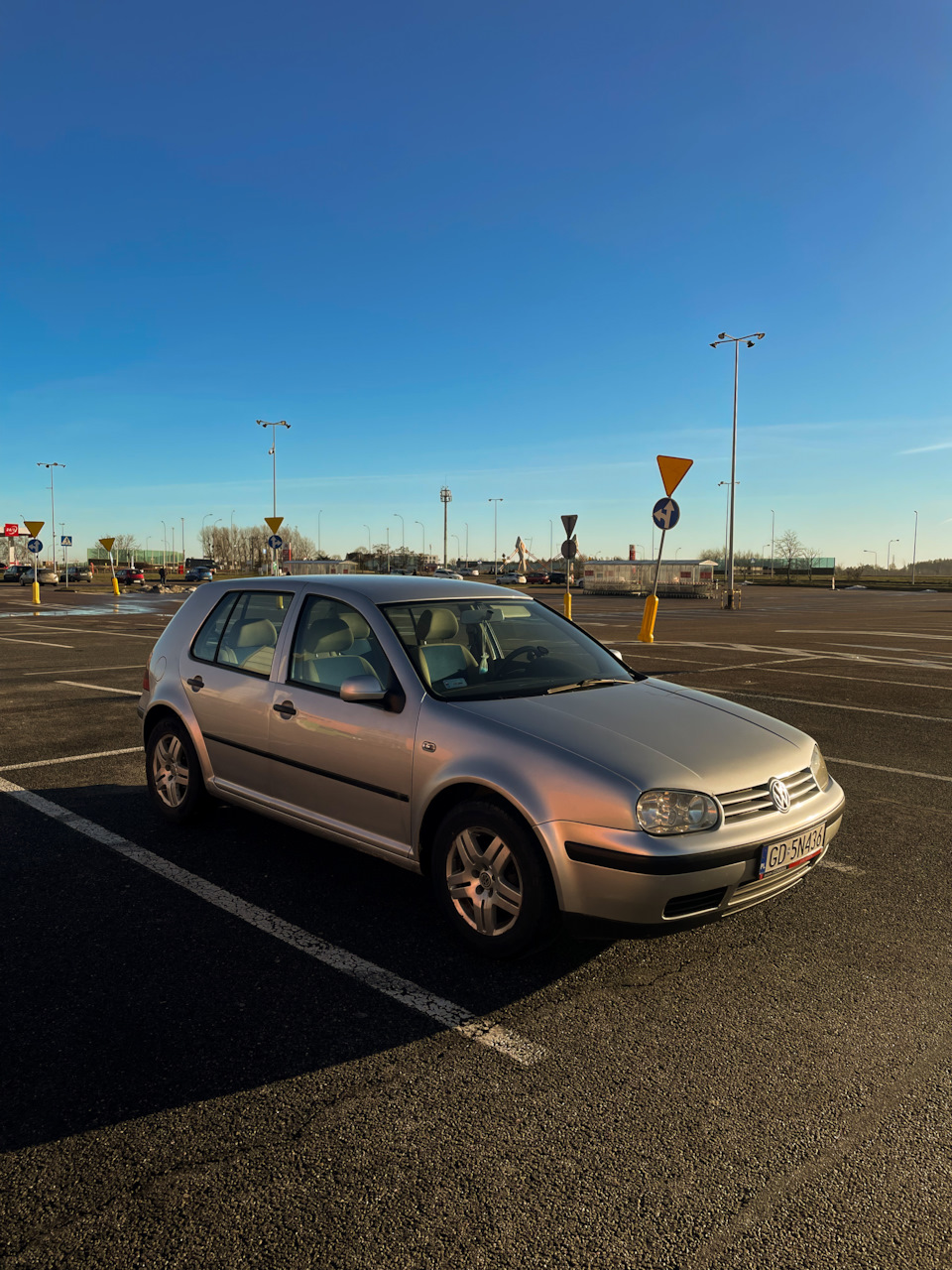 Антифриз не идет по большому кругу — Volkswagen Golf Mk4, 1,6 л, 2001 года | наблюдение | DRIVE2