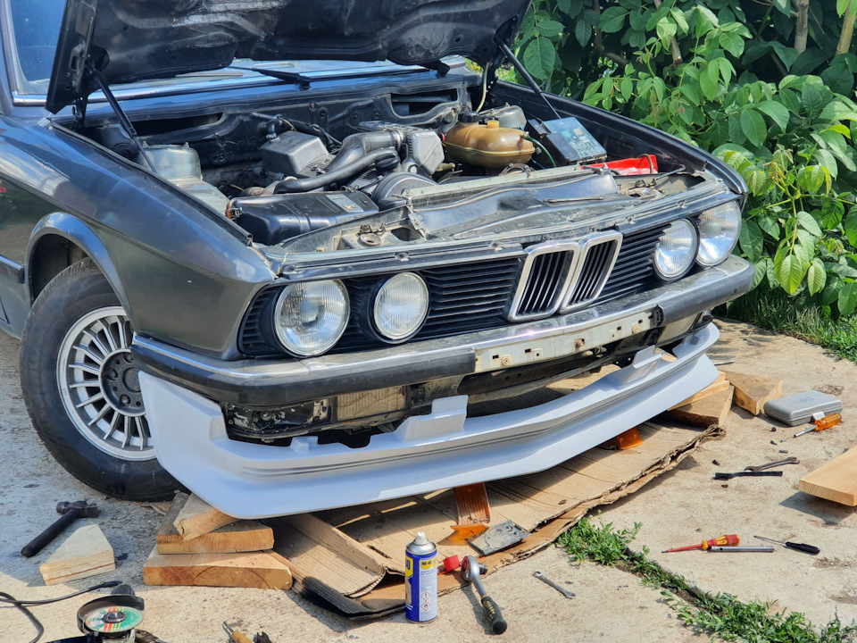 губа zender — BMW 5 series (E28), 2,4 л, 1984 года | стайлинг | DRIVE2