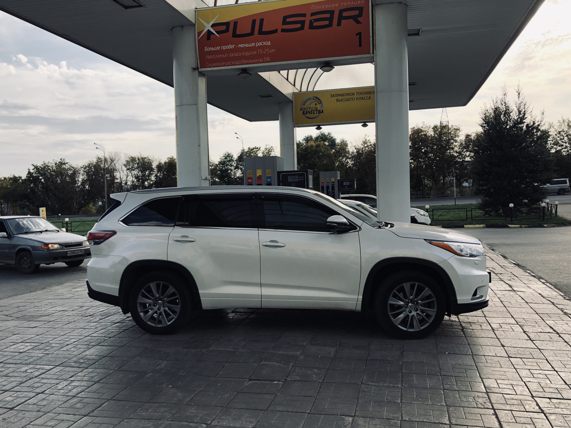 Фото — Toyota Highlander (XU50), 3,5 л, 2014 года | заправка | DRIVE2