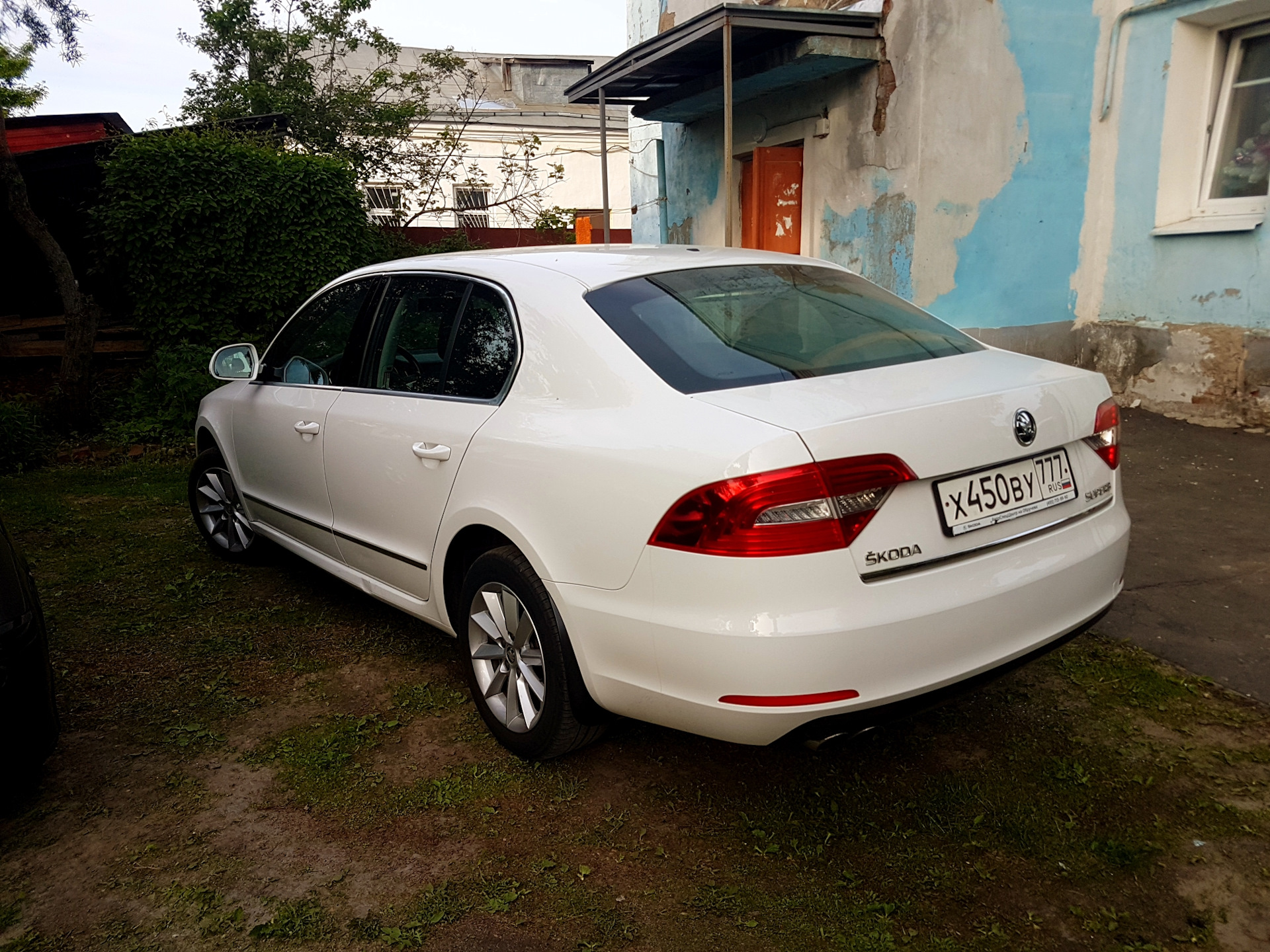 Неприятное наследство — Skoda Superb Mk2, 2 л, 2015 года | другое | DRIVE2