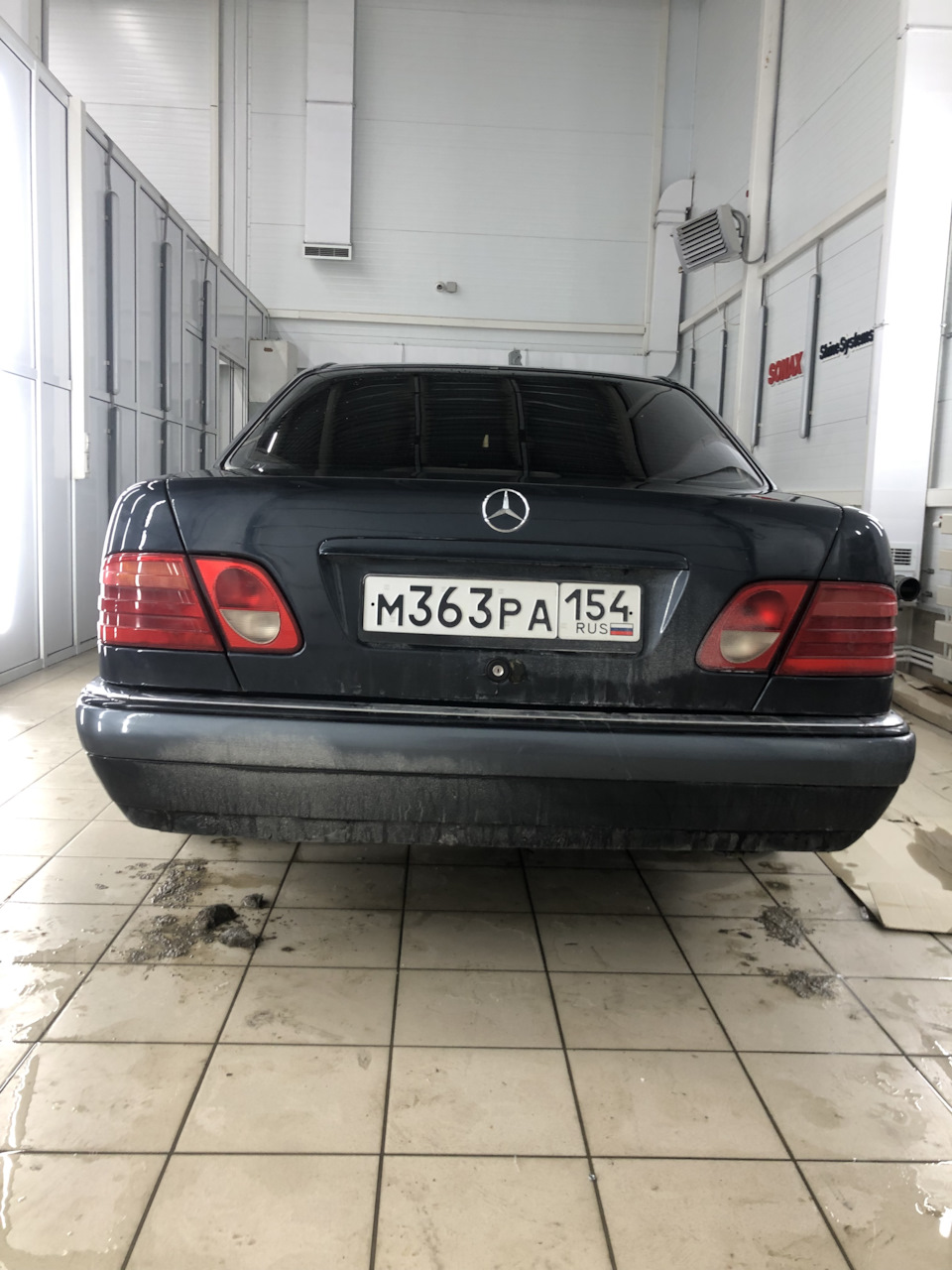 Задний бампер AMG до рест — Mercedes-Benz E-class (W210), 2,3 л, 1997 ...